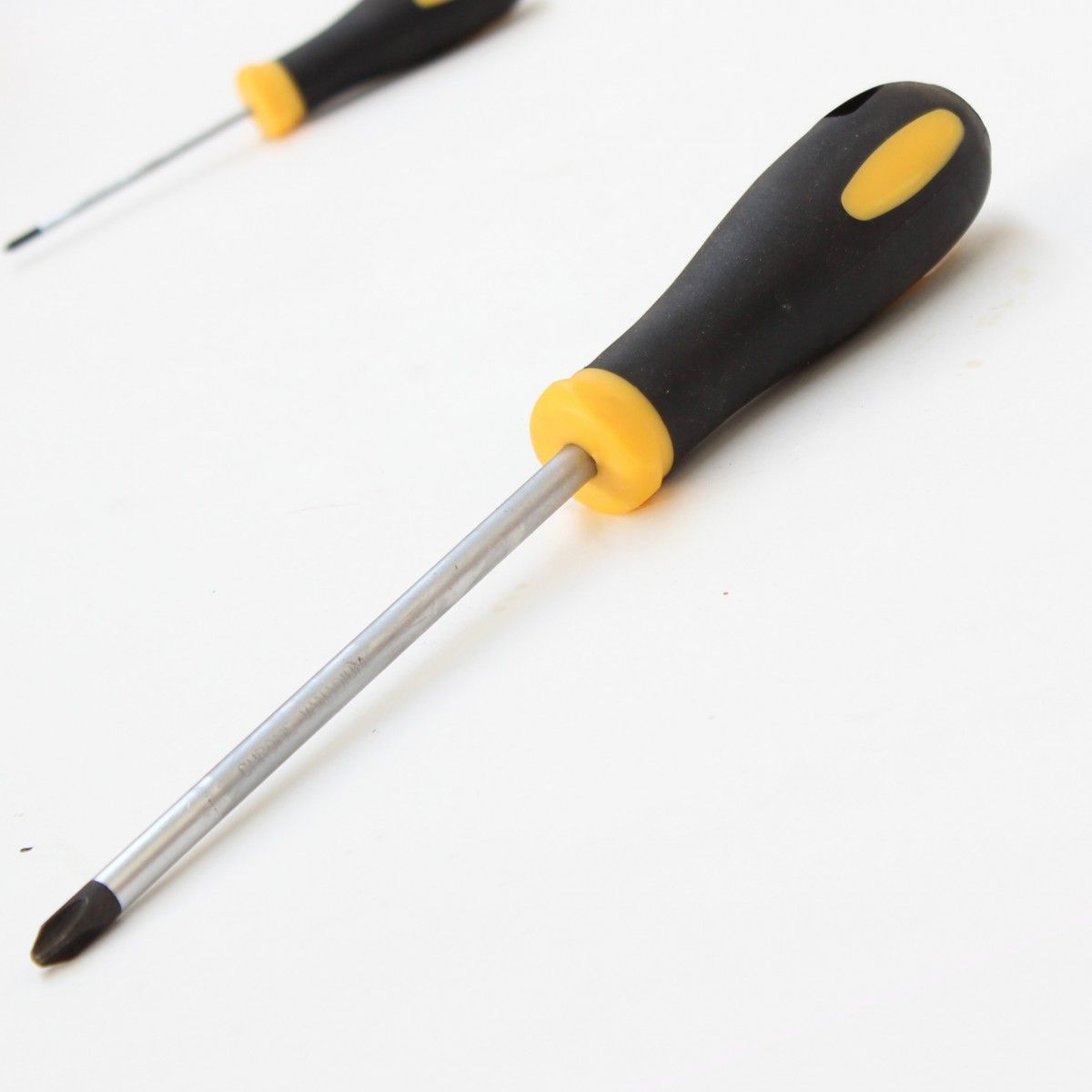 Chave Philips de Ponta Magnética | Armazéns Reis